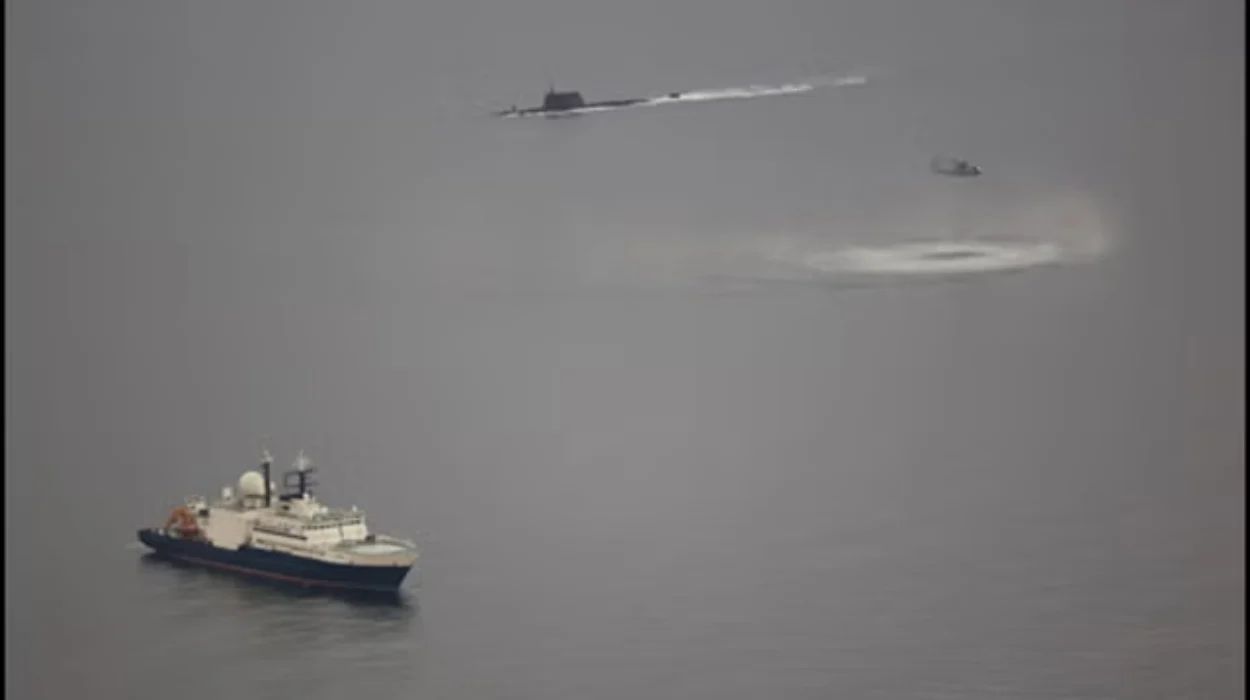 Russian Submarine Tracks Spy Ship Near UK Pipelines
